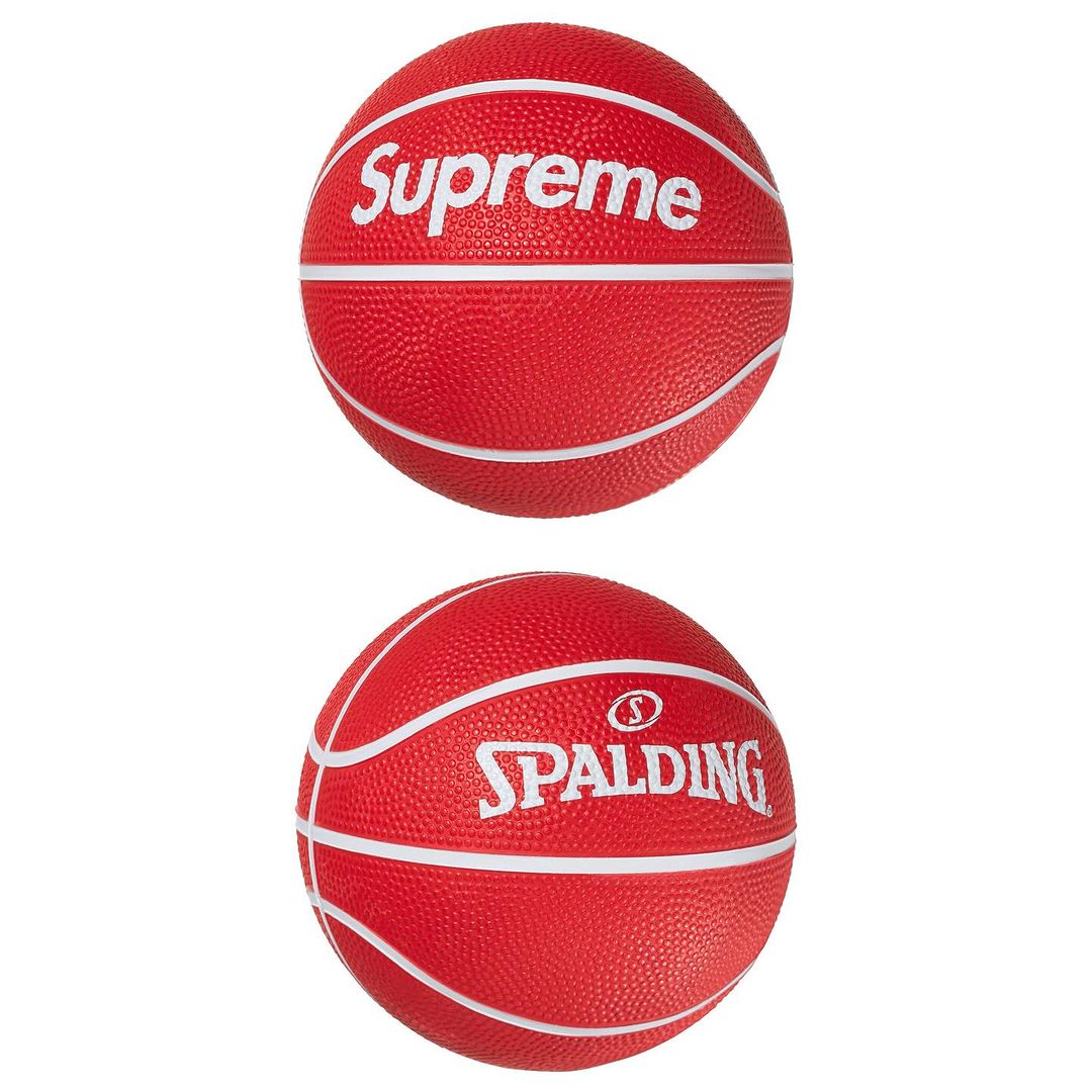 籃球概念玩不膩？Supreme x SPALDING 推出全新聯名系列
