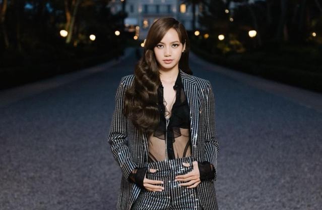 NEW LALISA！BLACKPINK Lisa 官宣簽約美國 RCA Records