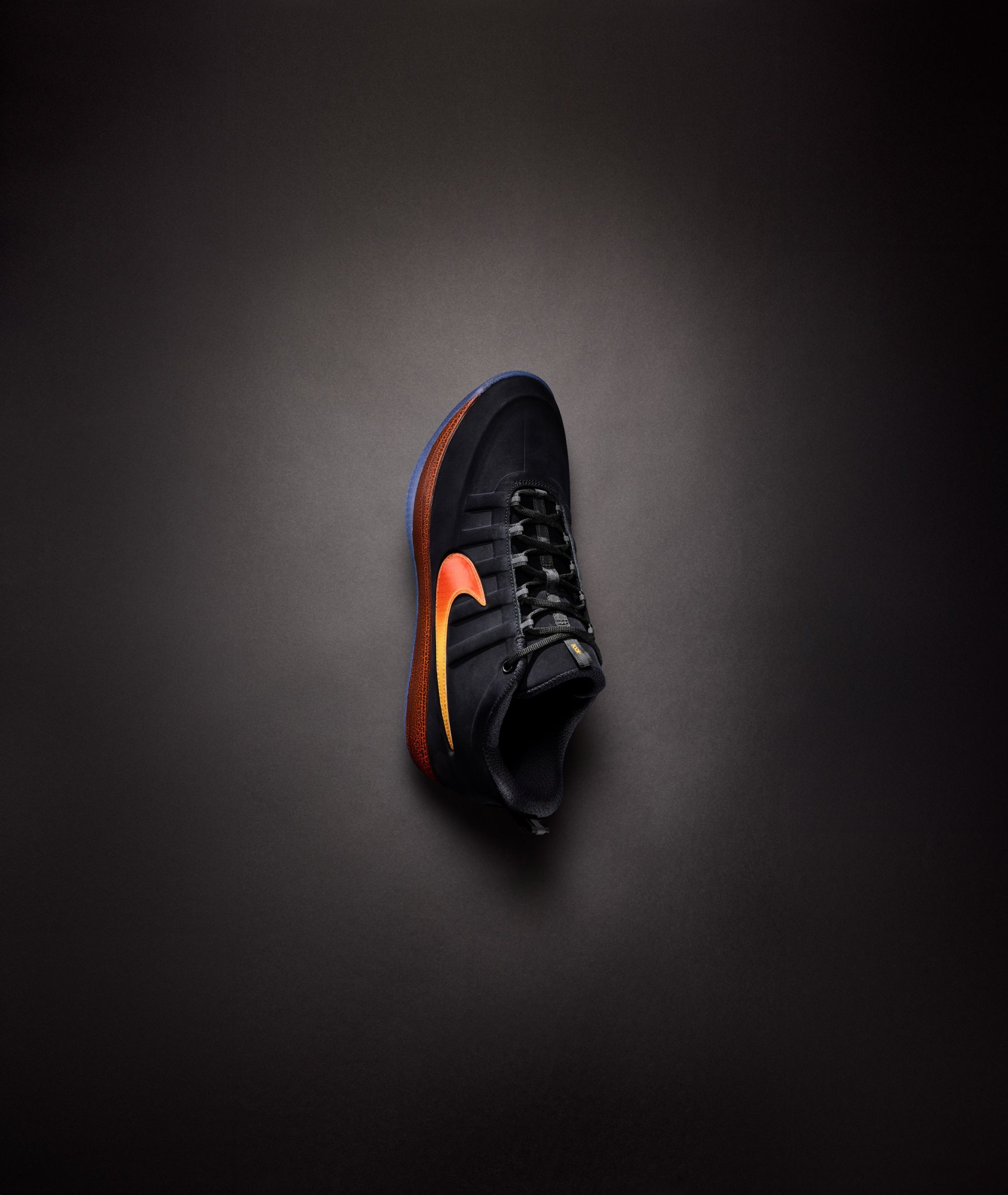 滑板元素致敬鳳凰城生涯！NIKE BOOK 2 簽名系列正式曝光