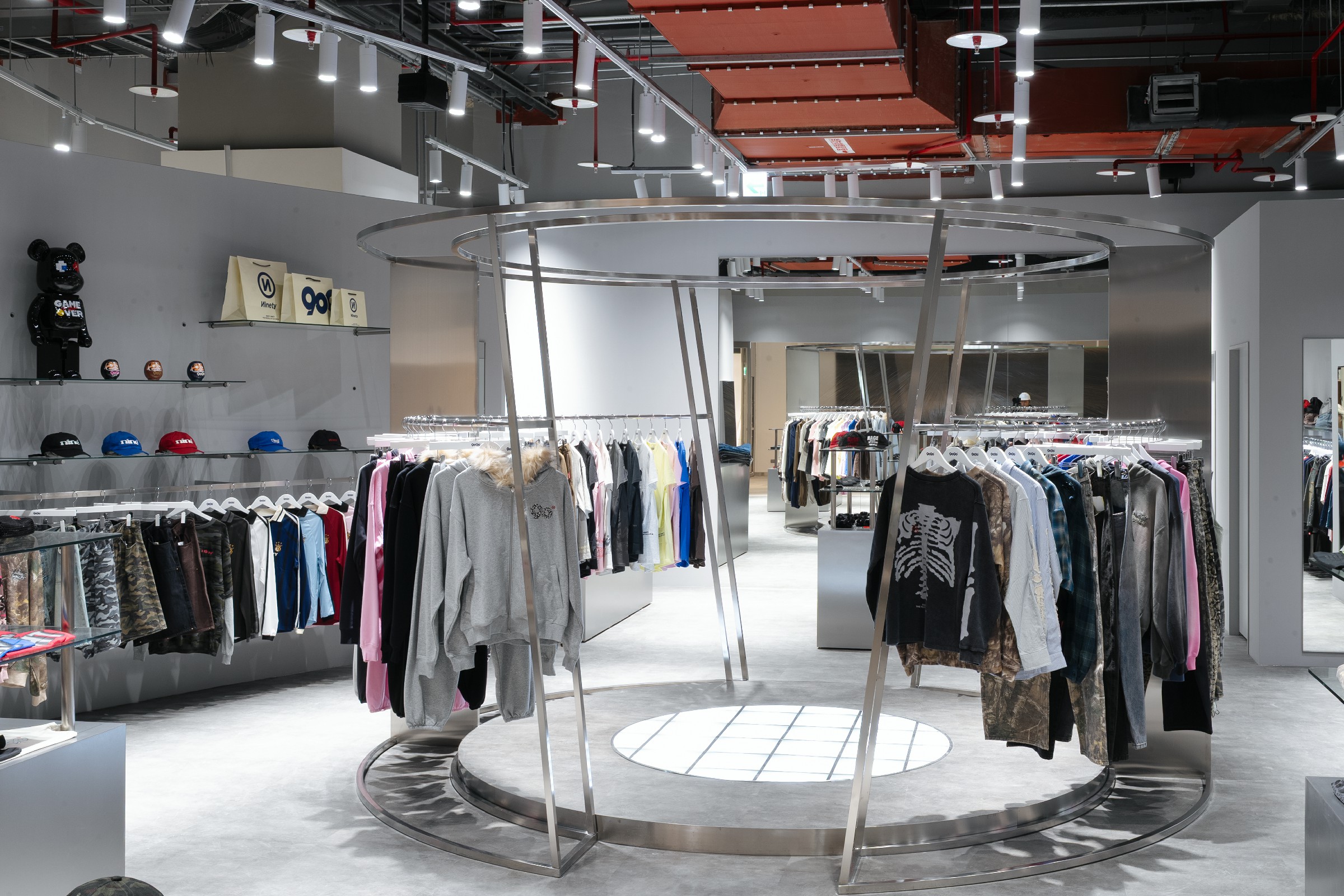 日本大熱品牌 9090 首間實體店登陸 LaLaport 南港！